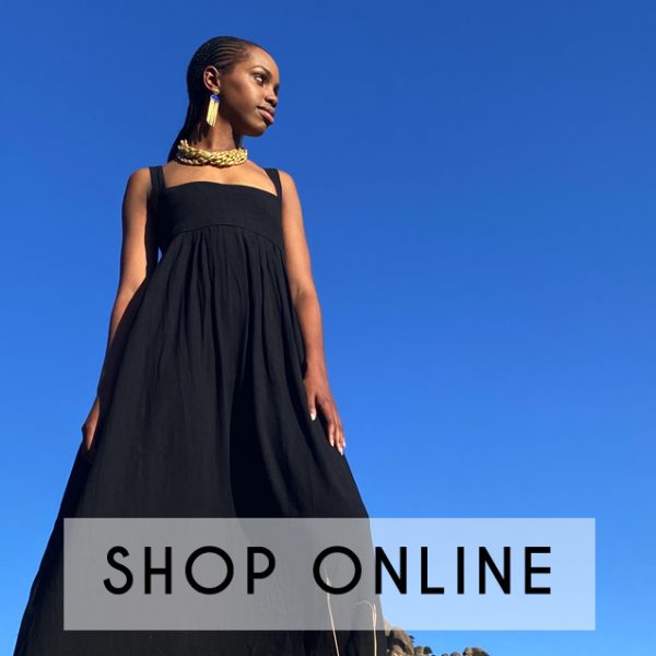 Quazi Design – Hand made jewellry made from recycled magazines